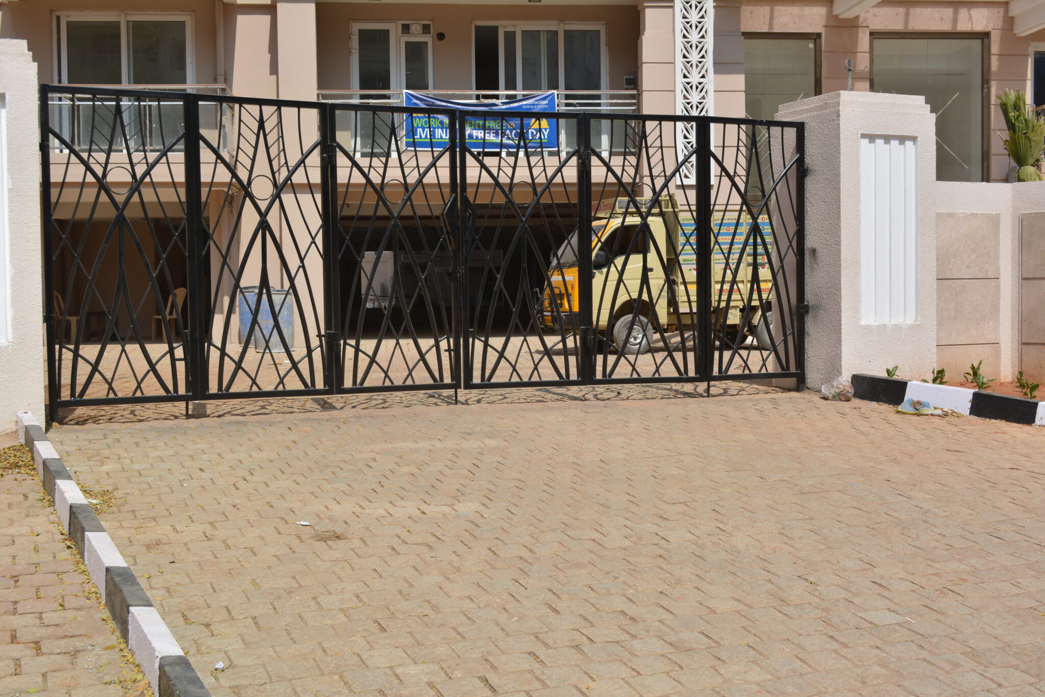 Gate Manufacturers in Chennai, Automatic Gate Manufacturers in Chennai